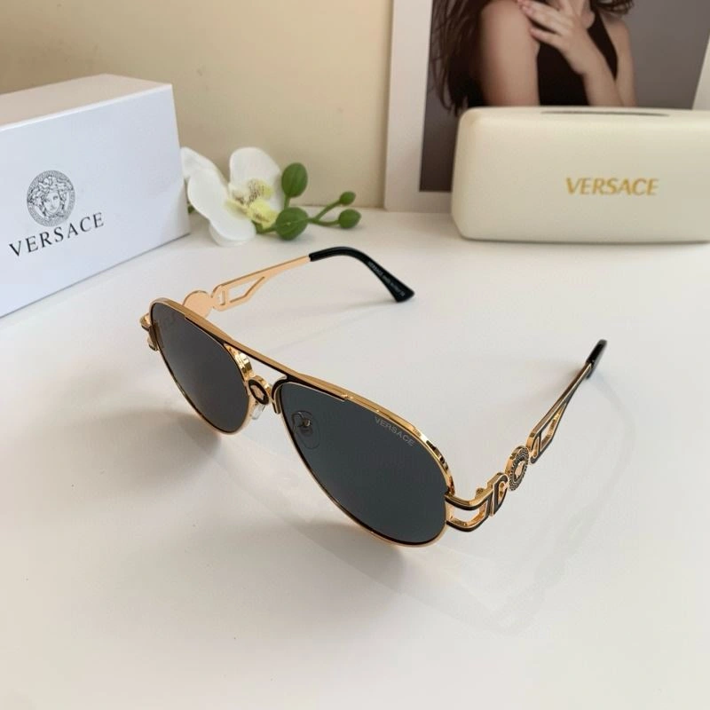 Top mirror Versace Sunglasses
