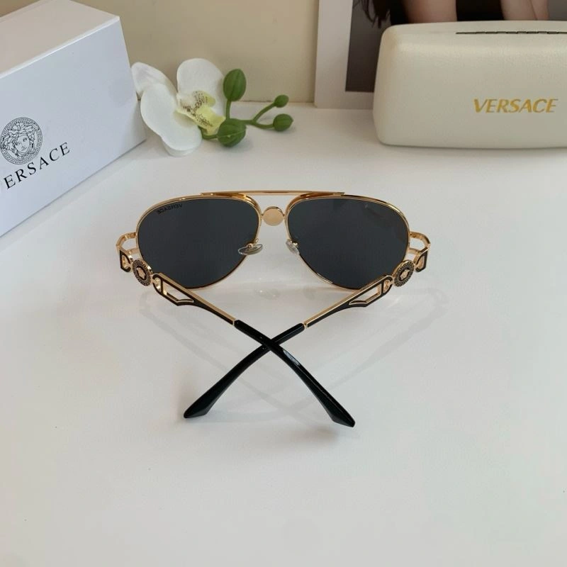 Top mirror Versace Sunglasses