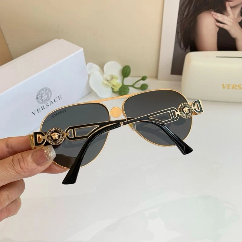 Top mirror Versace Sunglasses