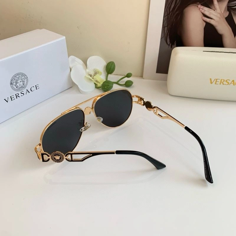 Top mirror Versace Sunglasses
