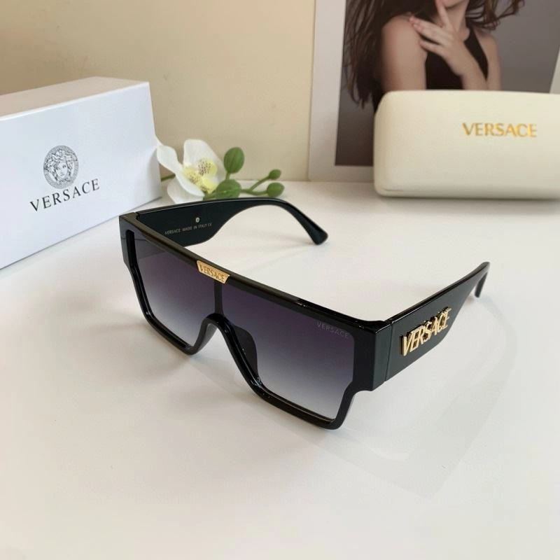 Indistinguishable Versace Sunglasses