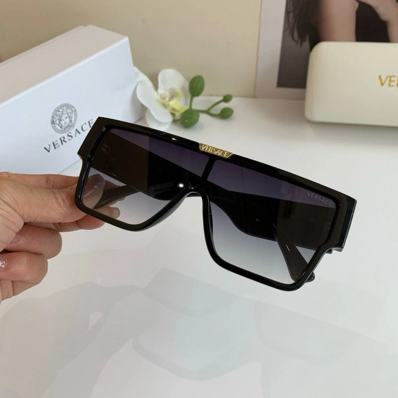 Indistinguishable Versace Sunglasses