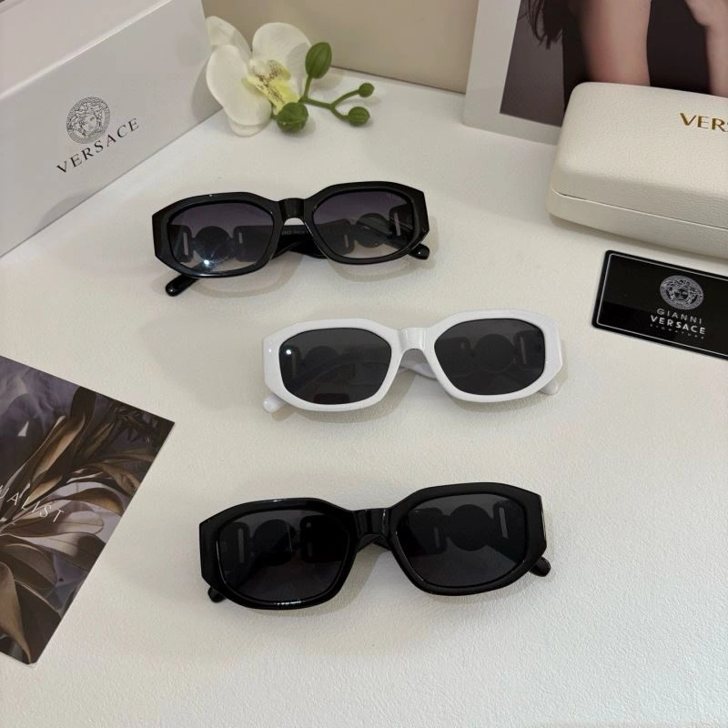 Indistinguishable Versace Sunglasses
