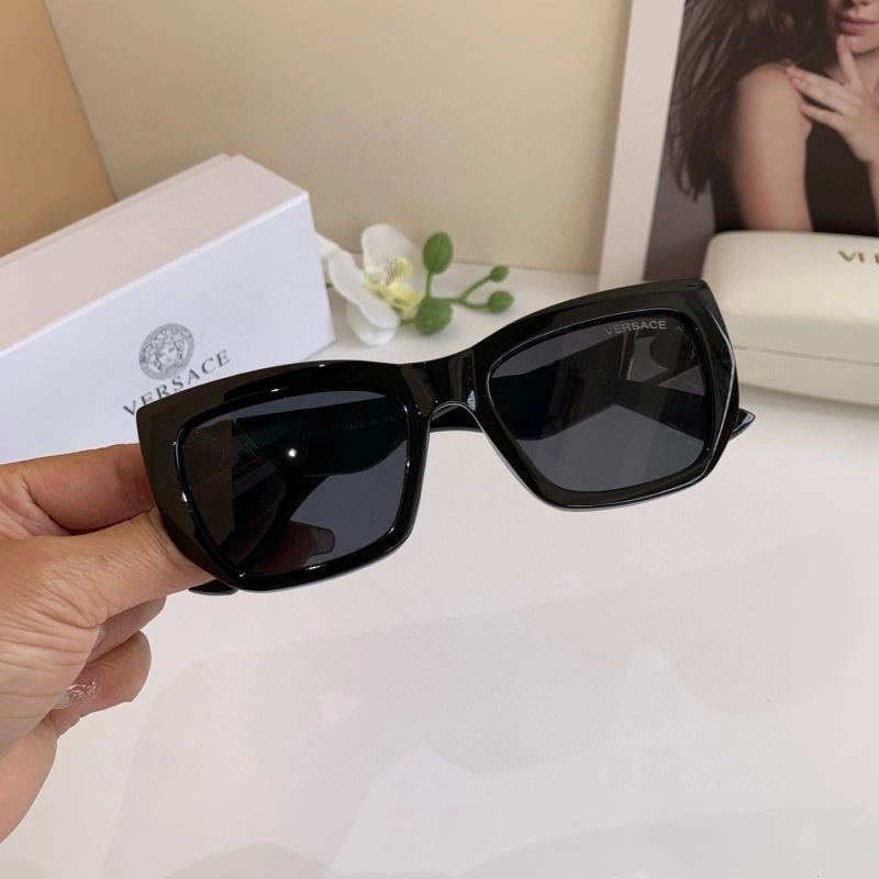Legit Versace Sunglasses