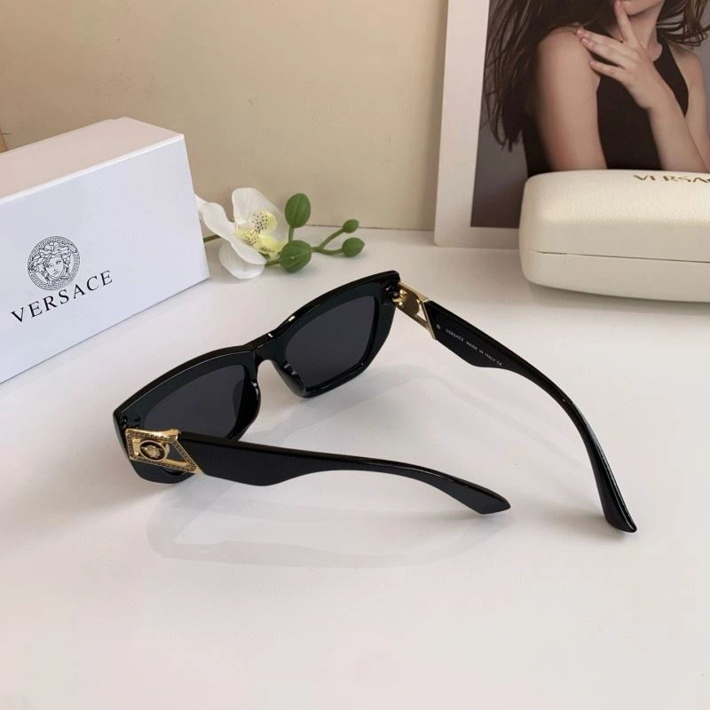 Legit Versace Sunglasses