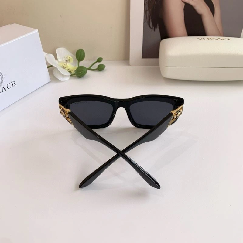 Legit Versace Sunglasses