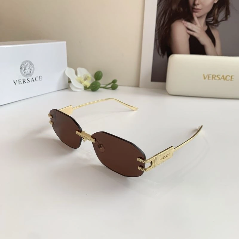 Exact replica Versace Sunglasses
