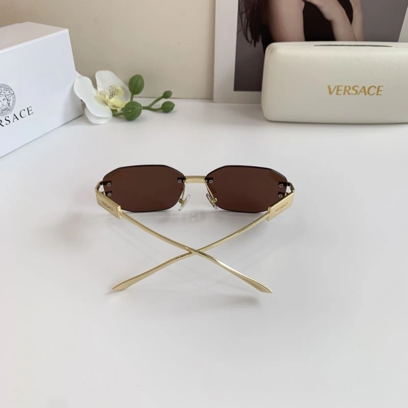 Exact replica Versace Sunglasses