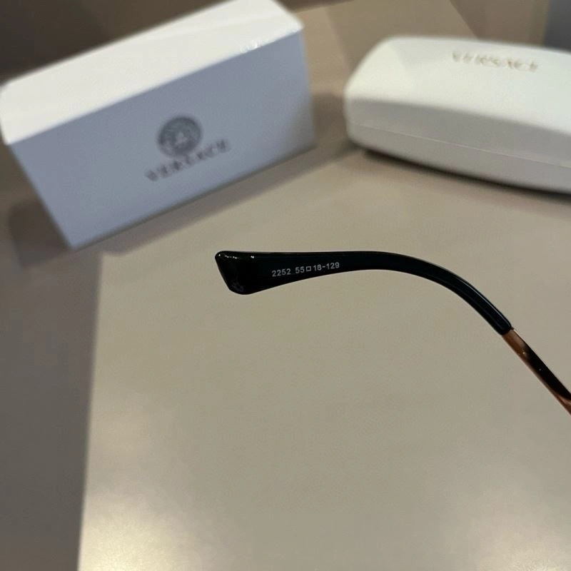Reasonably priced Versace Sunglasses
