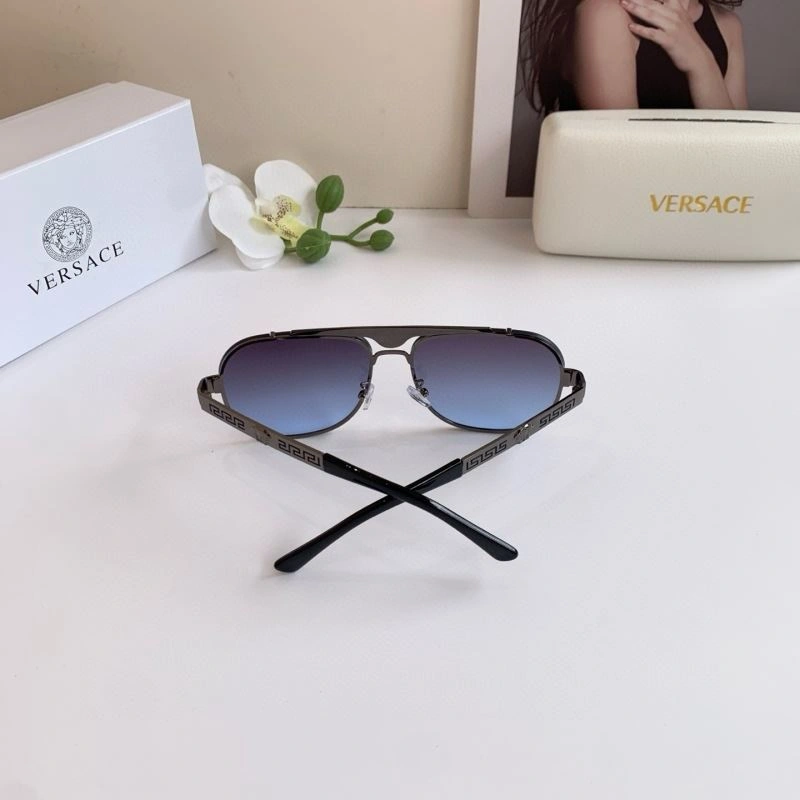 Precise copy Versace Sunglasses