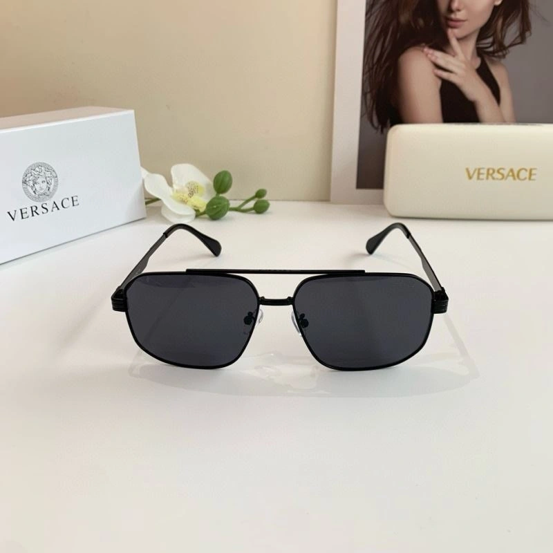 Low-cost Versace Sunglasses