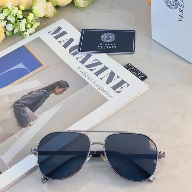 Low-cost Versace Sunglasses