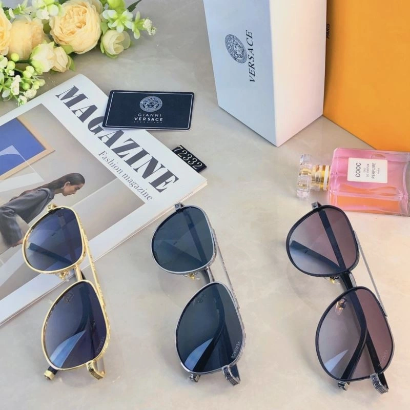 Low-cost Versace Sunglasses