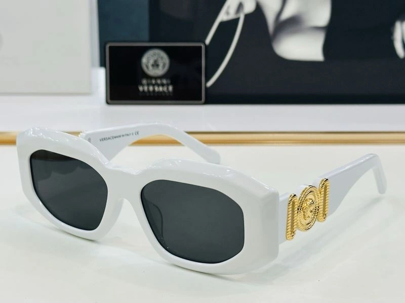 Bargain Versace Sunglasses