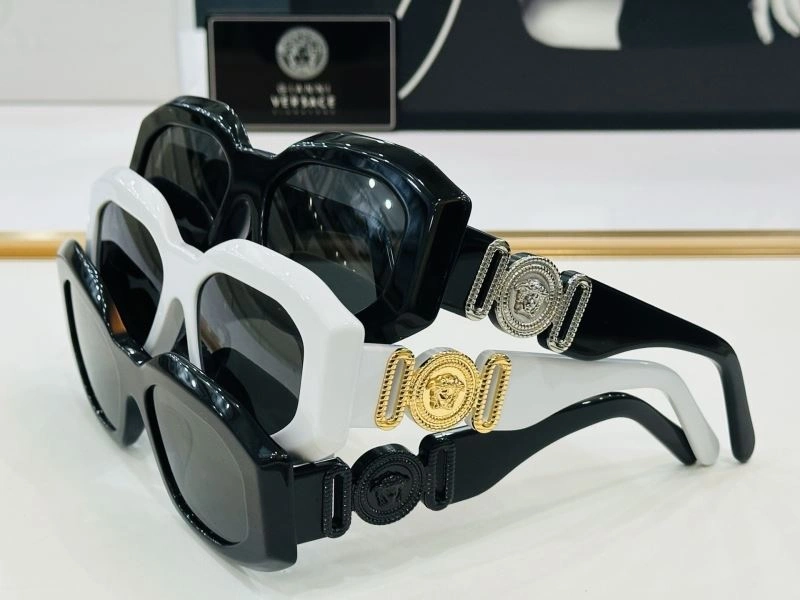 Bargain Versace Sunglasses