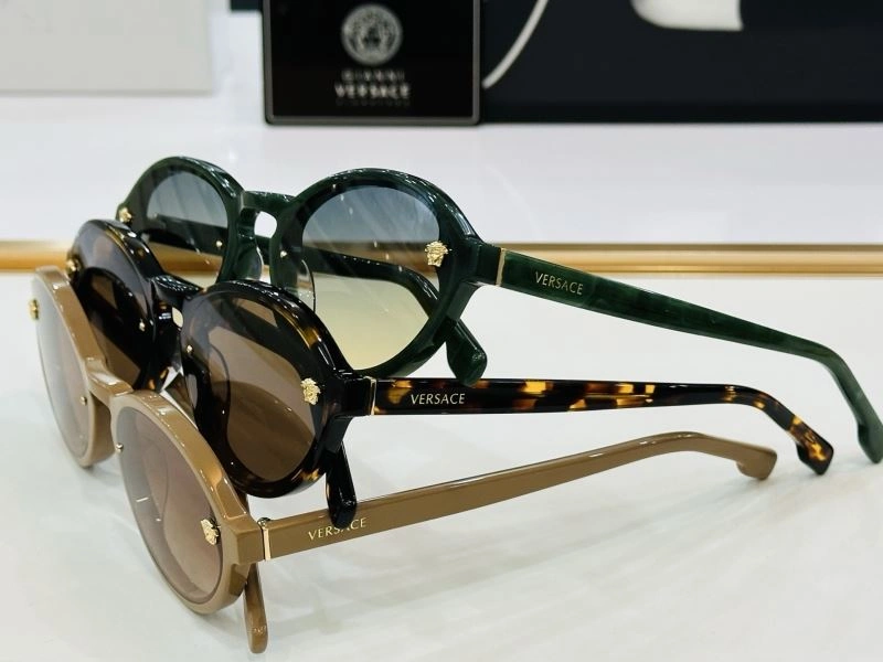 Cut-rate Versace Sunglasses