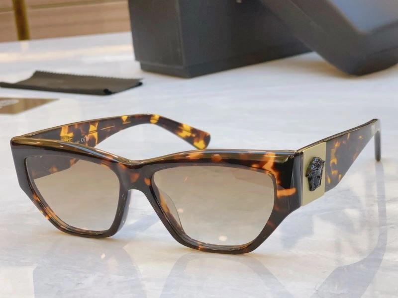 Cut-rate Versace Sunglasses