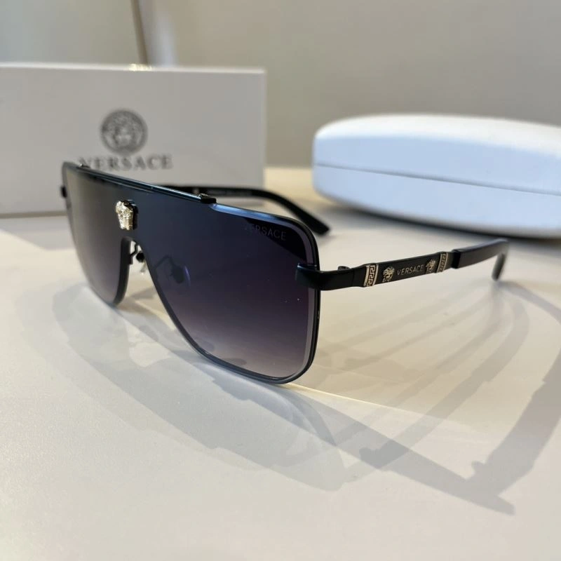 Cut-rate Versace Sunglasses