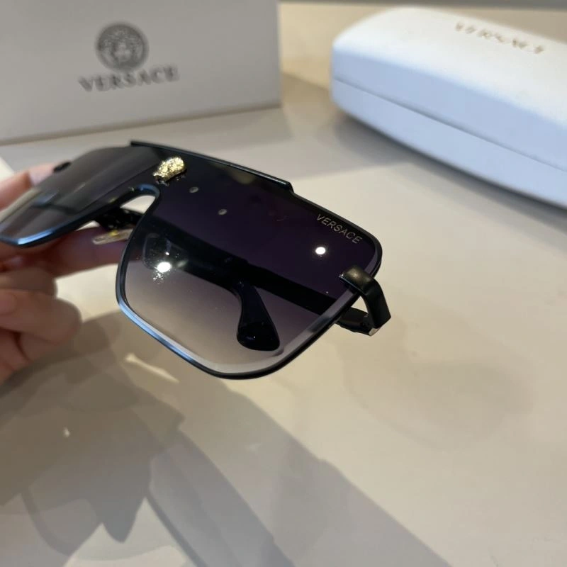 Cut-rate Versace Sunglasses
