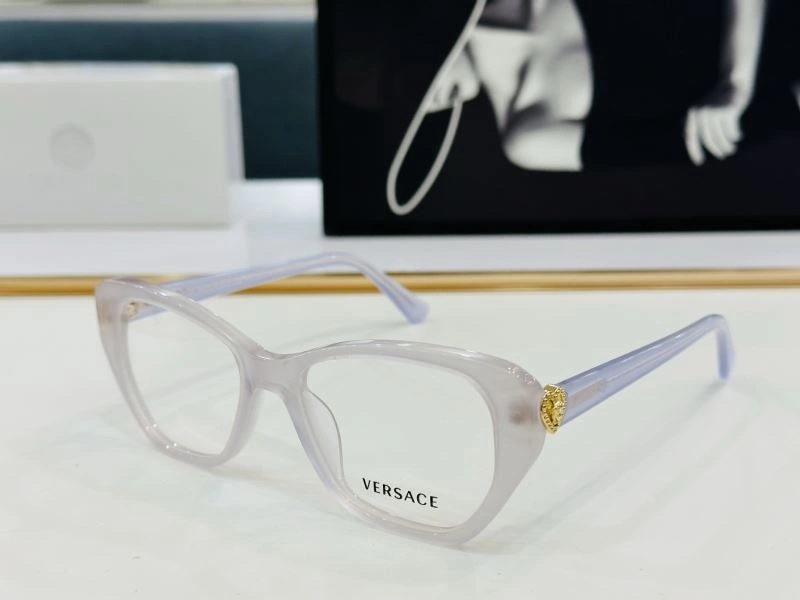 Accurate model Versace Sunglasses