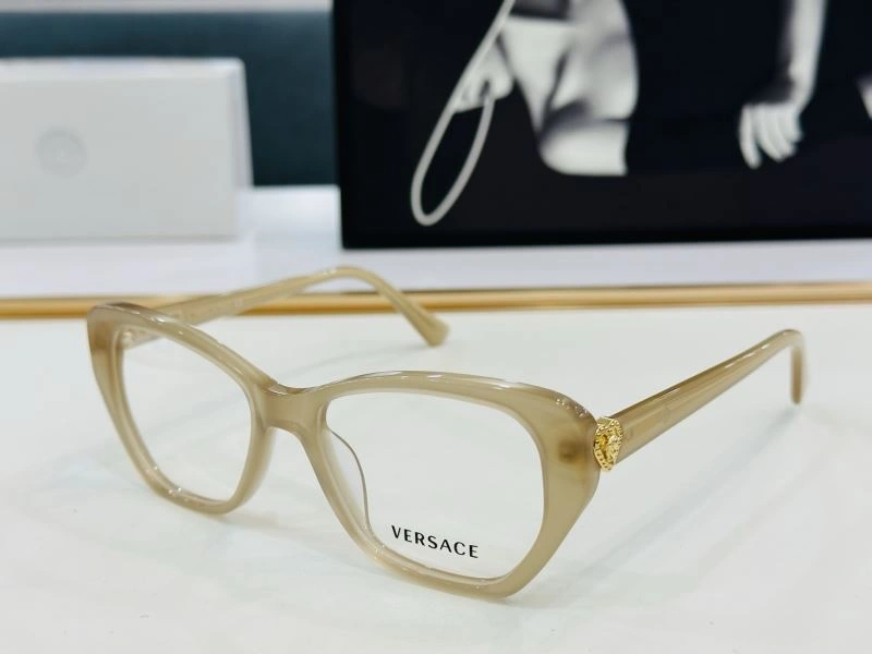 Accurate model Versace Sunglasses
