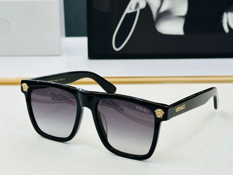 Top match Versace Sunglasses
