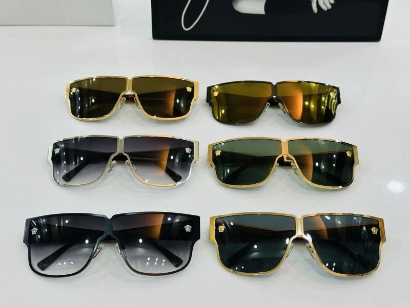 Top mirror Versace Sunglasses
