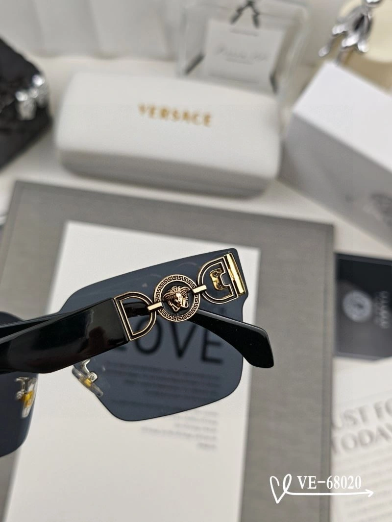 Economical Versace Sunglasses