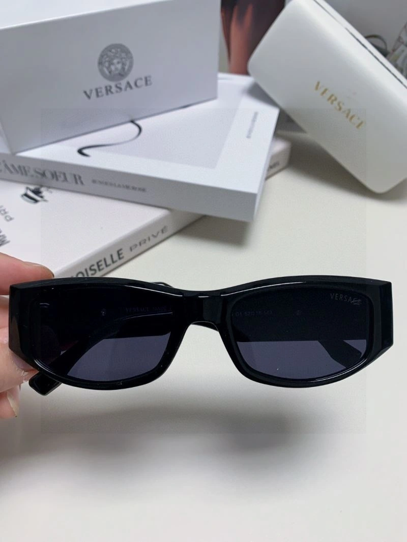 Top mirror Versace Sunglasses