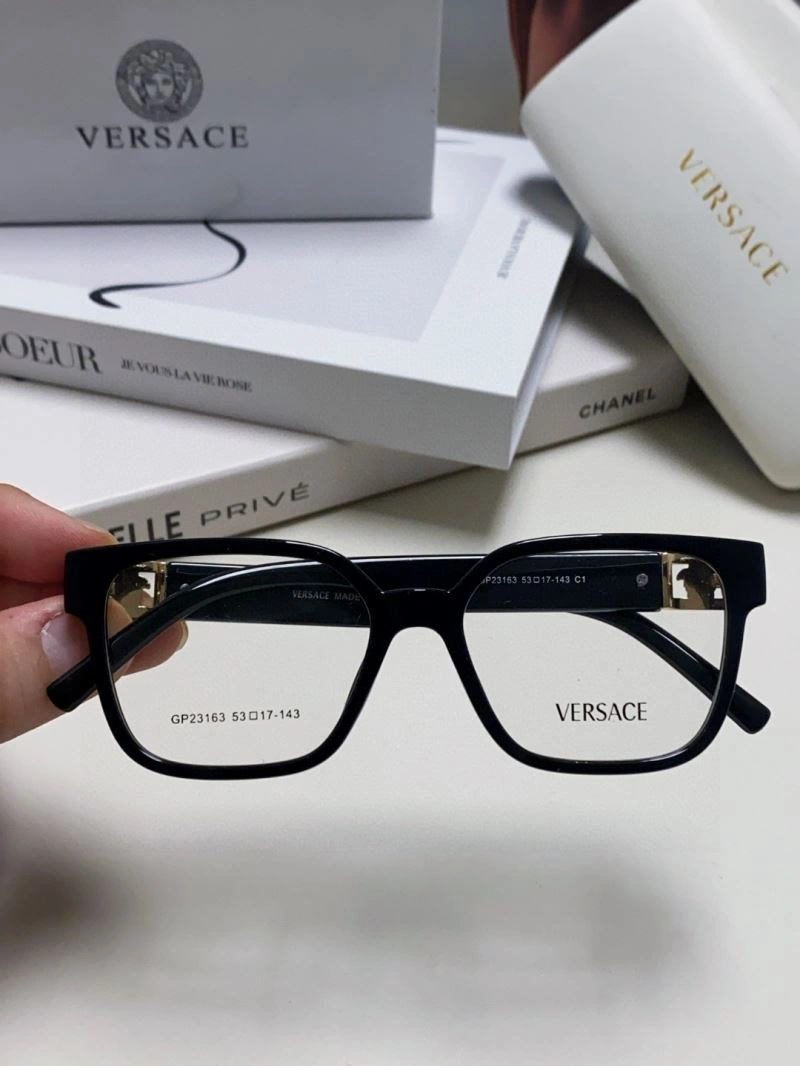 Cut-rate Versace Sunglasses