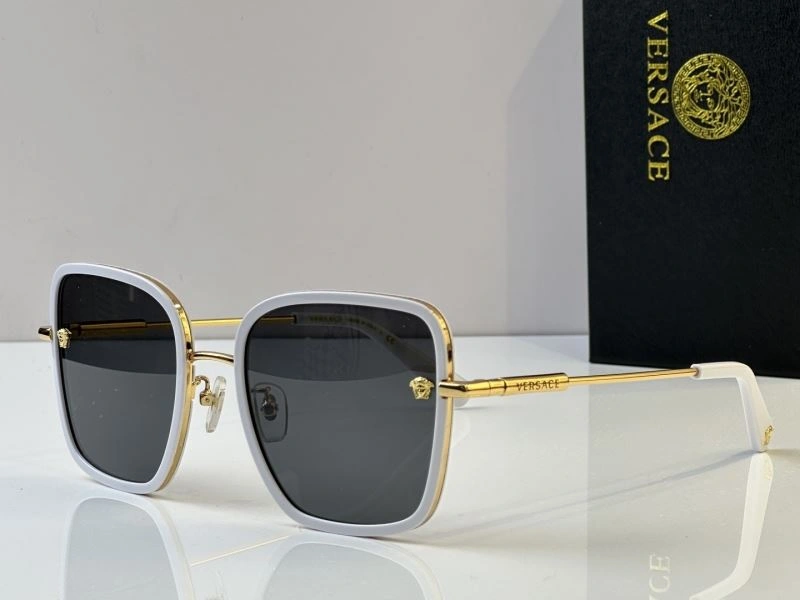 Top mirror Versace Sunglasses