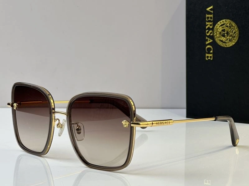 Top mirror Versace Sunglasses