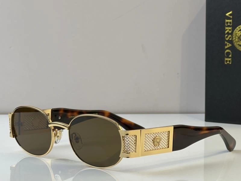 Exact replica Versace Sunglasses