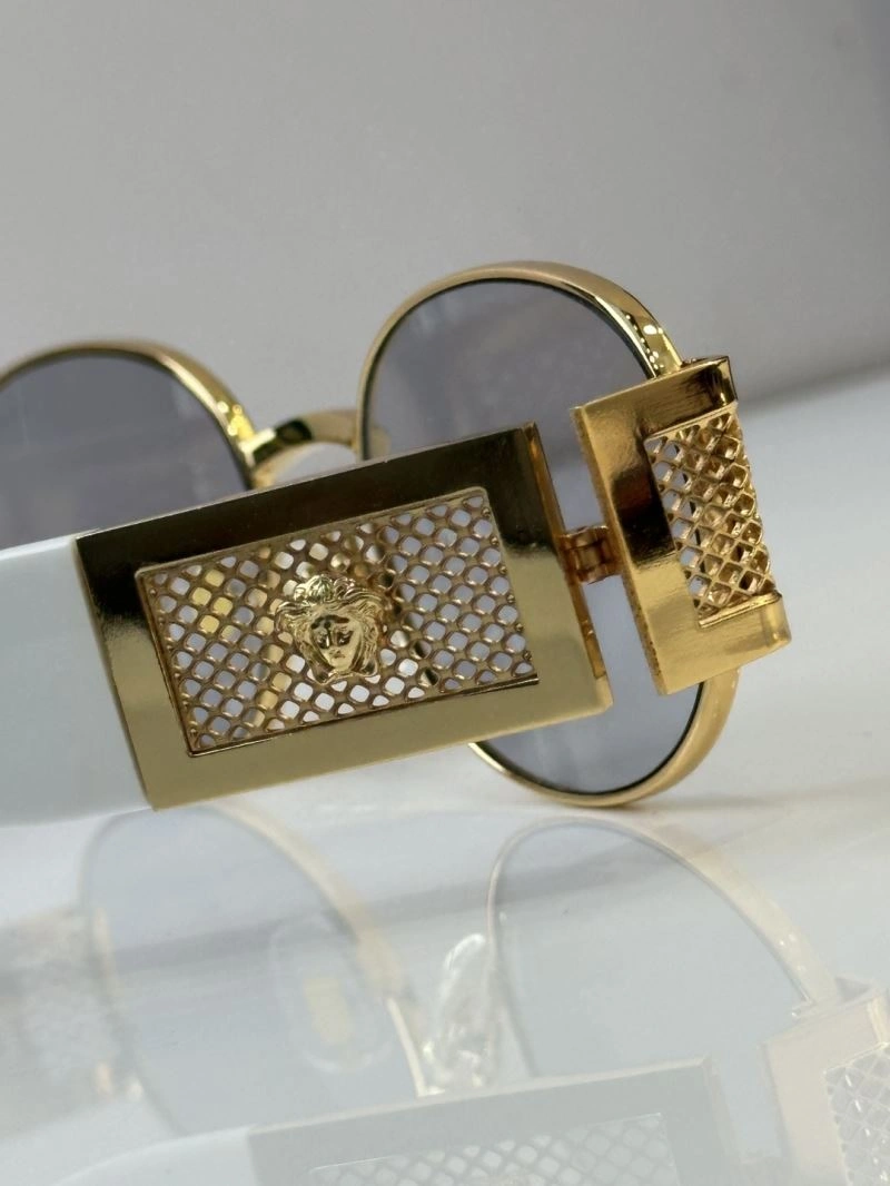 Exact replica Versace Sunglasses
