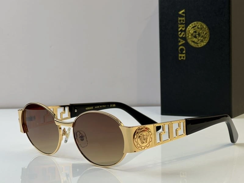 Top mirror Versace Sunglasses