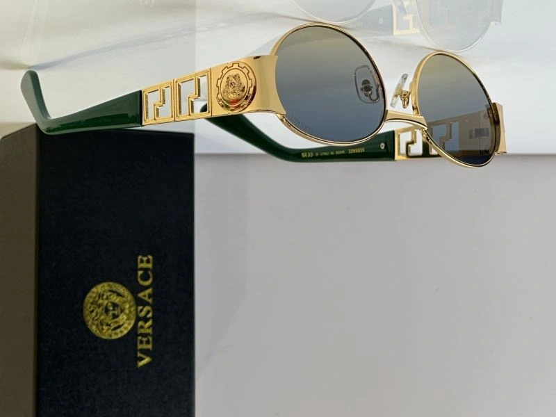 Top mirror Versace Sunglasses