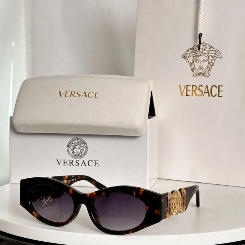 Exact replica Versace Sunglasses