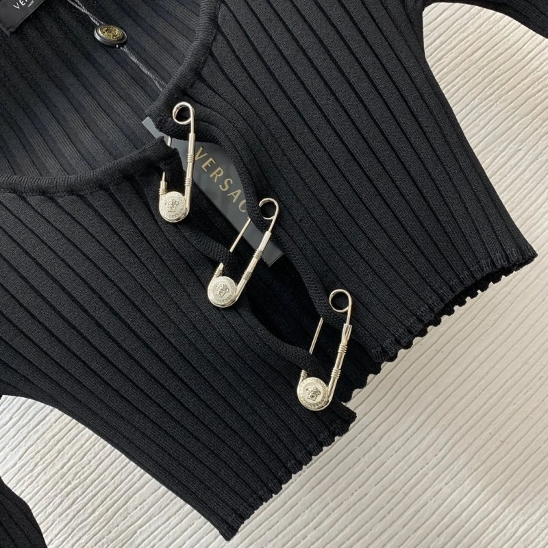 Factory-made Versace Sweaters