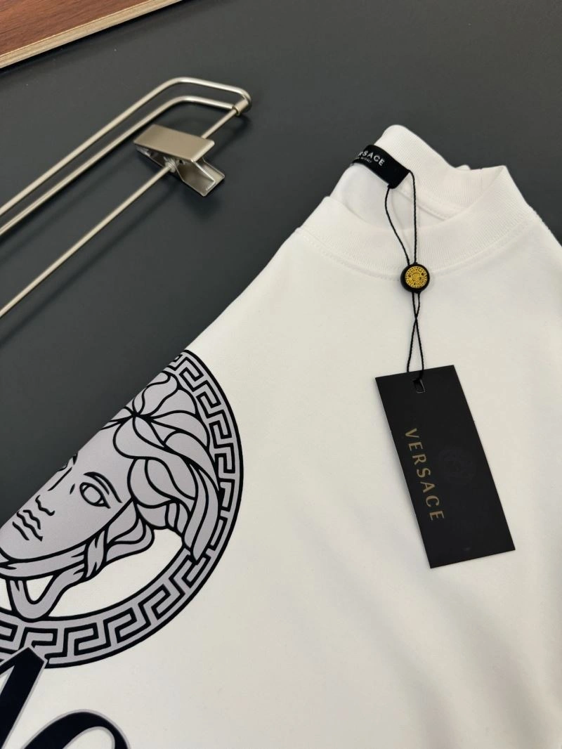 Economical Versace T-Shirts