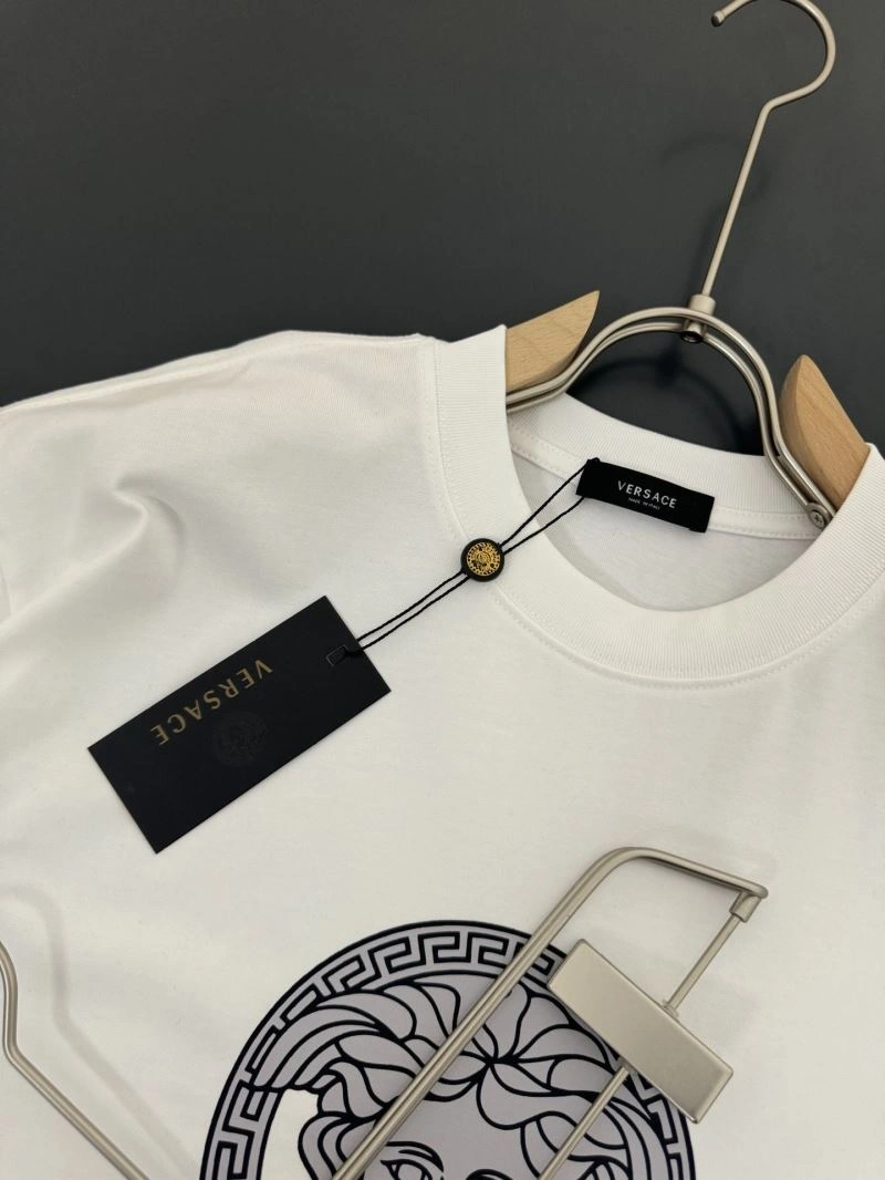 Economical Versace T-Shirts