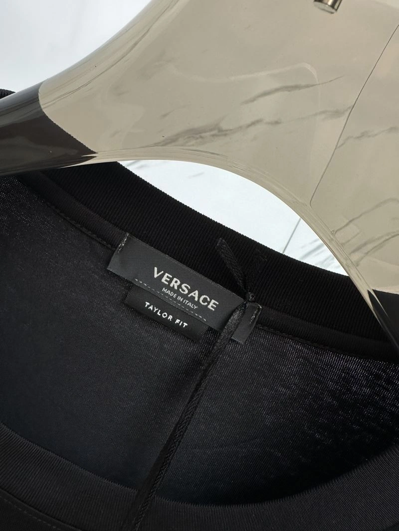 Exact replica Versace T-Shirts