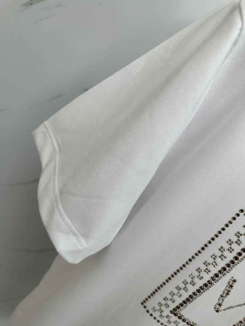 Value-priced Versace T-Shirts