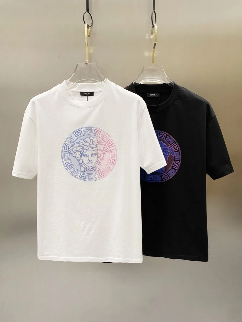 Cut-rate Versace T-Shirts