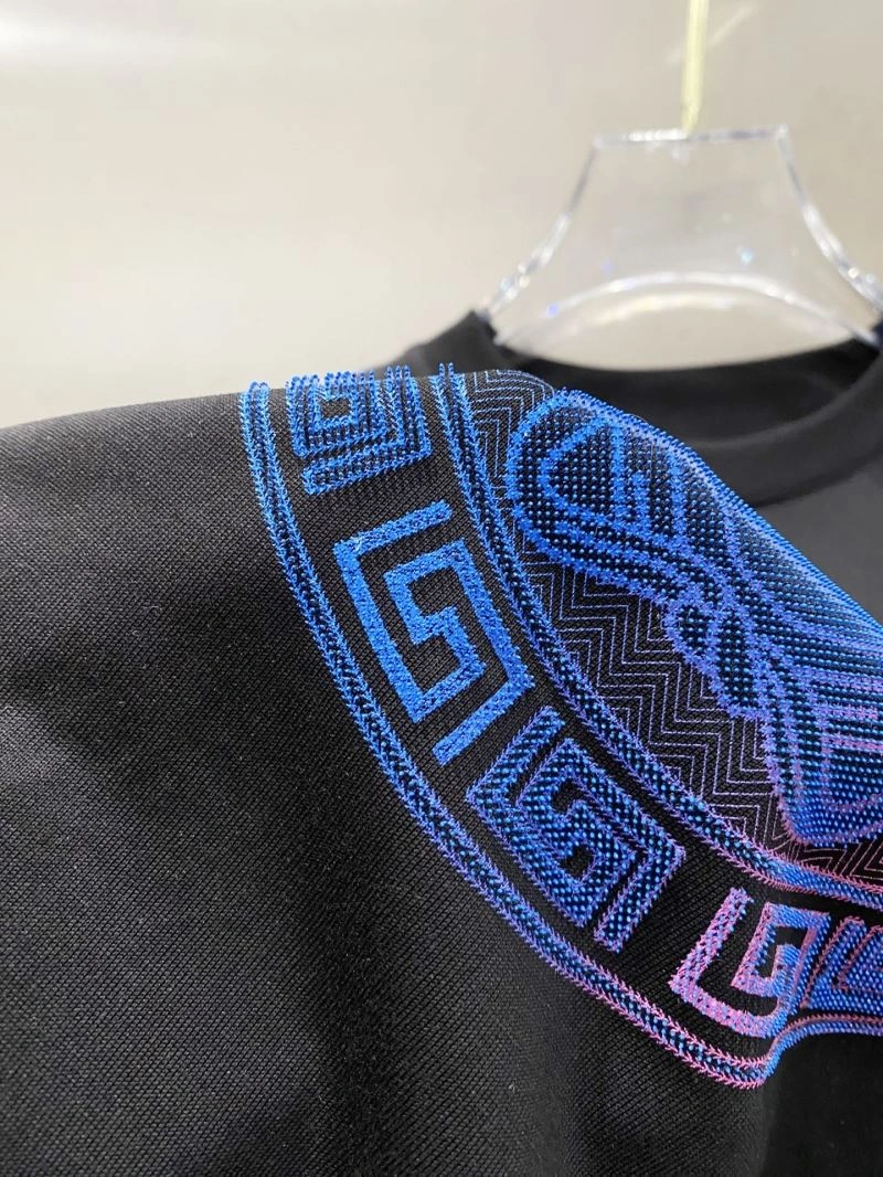 Economical Versace T-Shirts