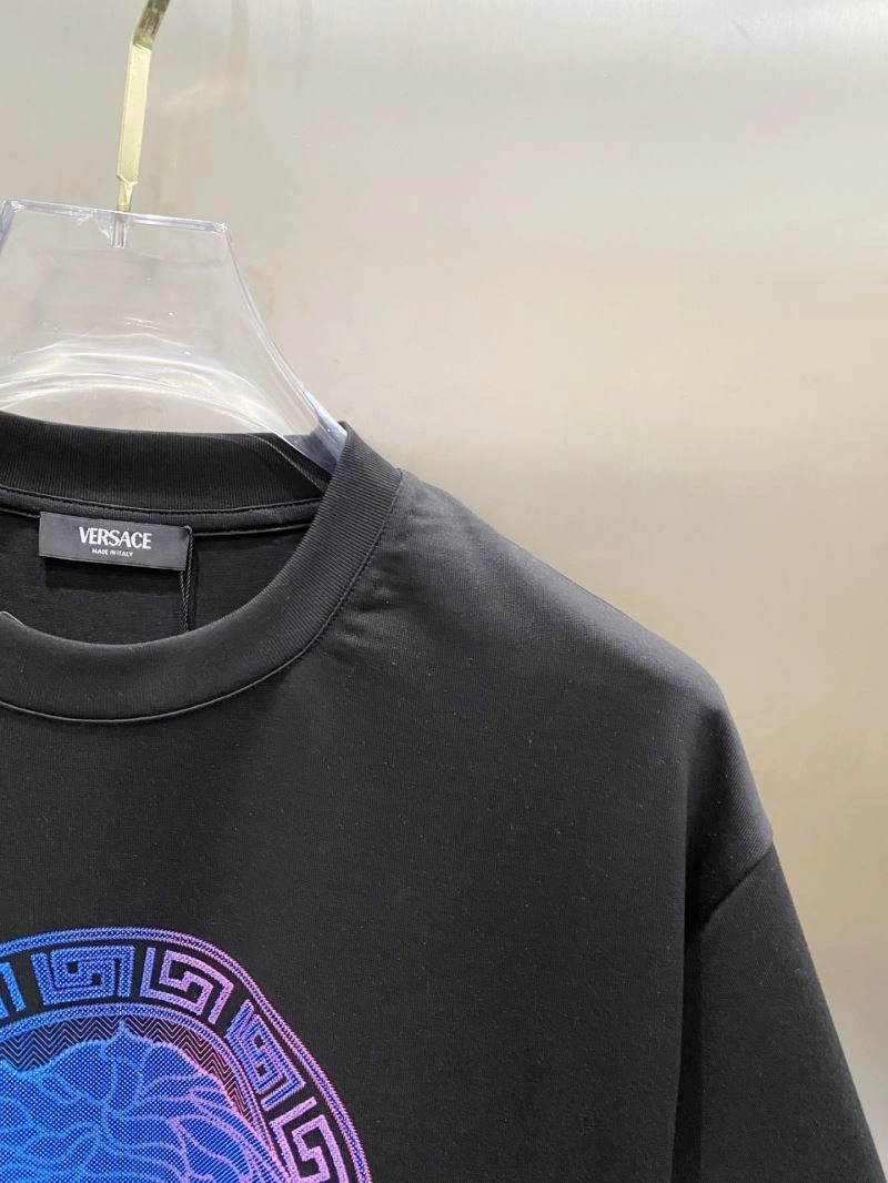 Economical Versace T-Shirts