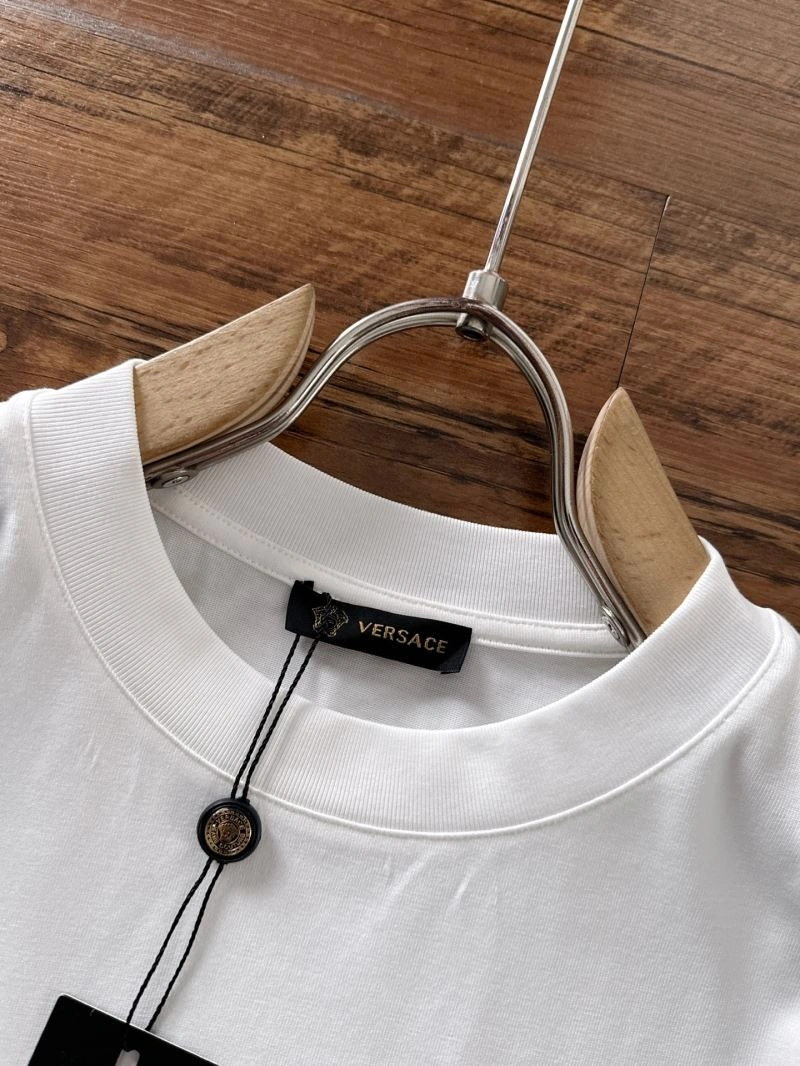 Economical Versace T-Shirts