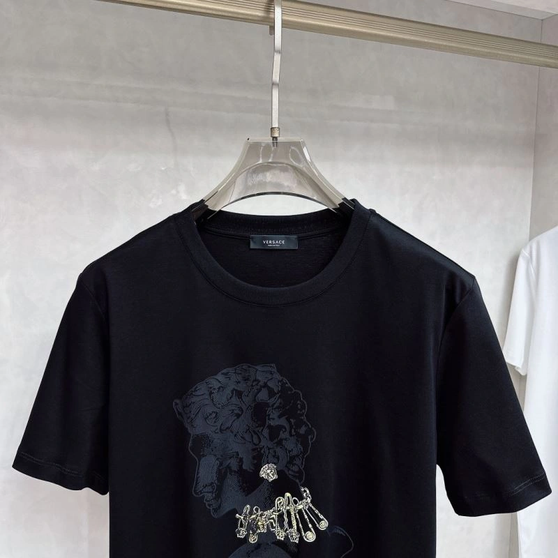 Brand-original Versace T-Shirts