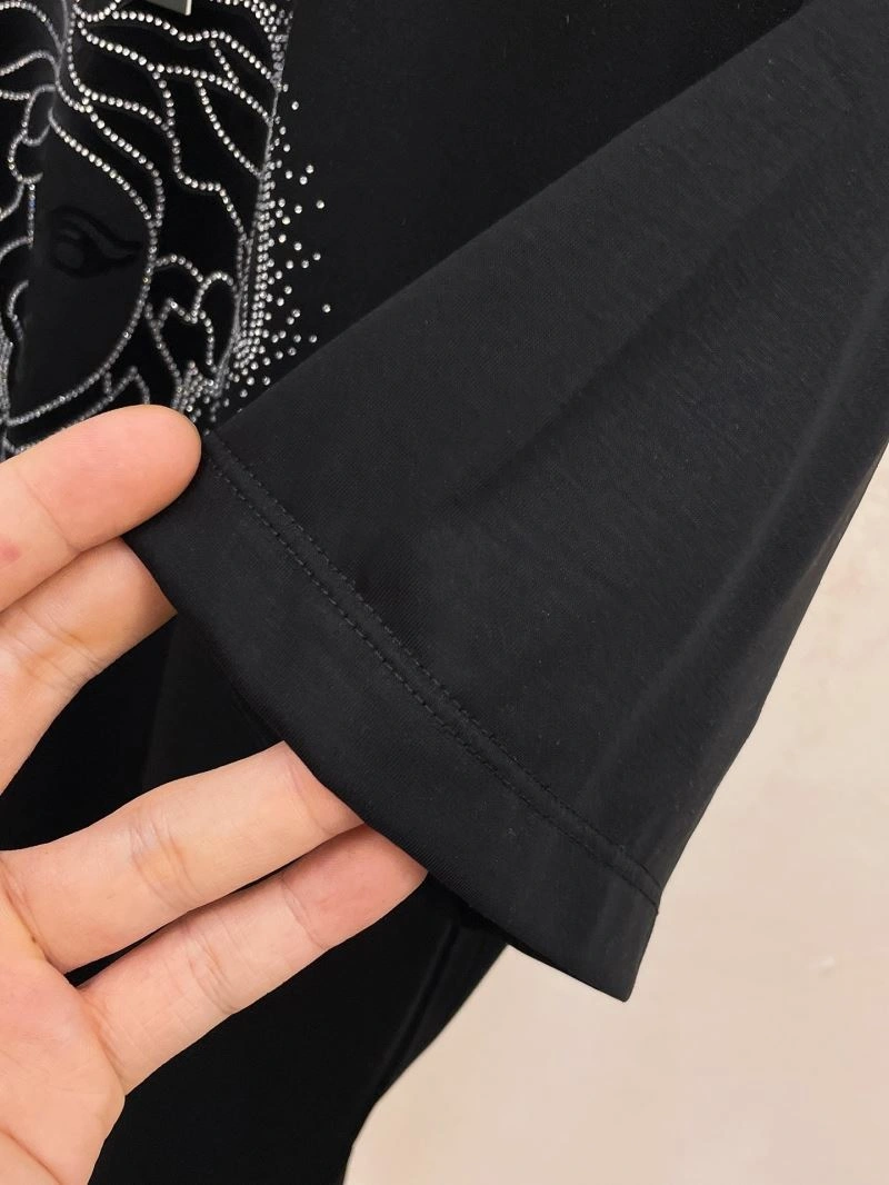 Factory-made Versace T-Shirts