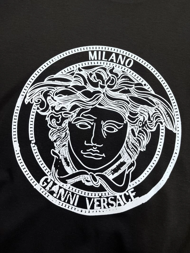 Bargain Versace T-Shirts
