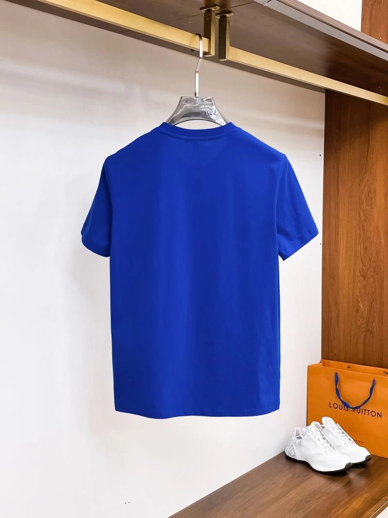 Indistinguishable Versace T-Shirts